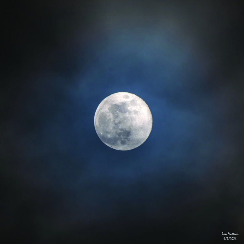 Super duper moon on display | News, Sports, Jobs - The Mining Journal